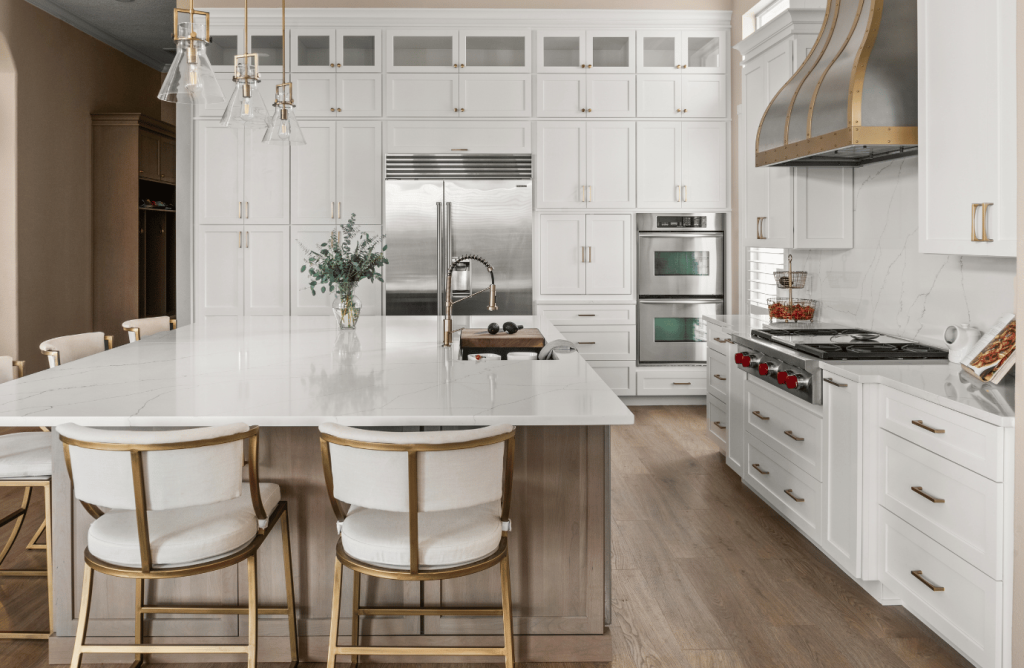 Before & After: Tampa Kitchen Remodel in Rich, Dreamy Neutrals - S&W ...