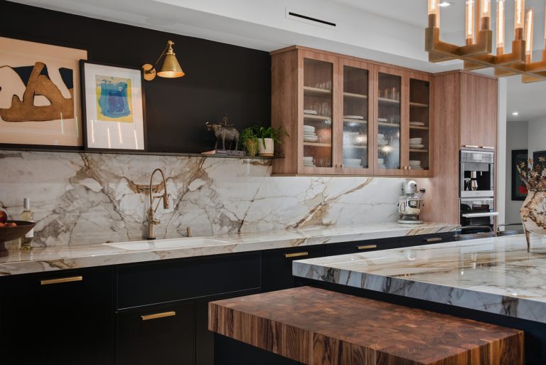 6 Gorgeous Slab Backsplash Ideas for Your Kitchen - S&W Kitchens